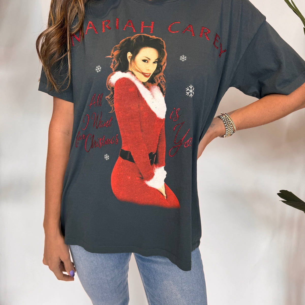 Daydreamer Mariah Carey All I Want For Christmas Merch Tee – Vagabond ...